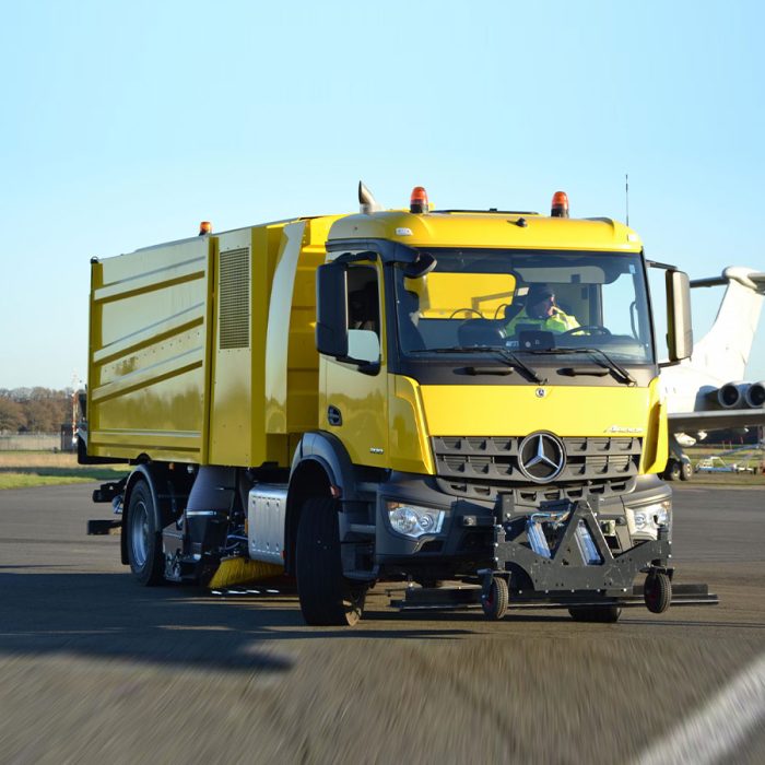Runway Sweepers – Duromac